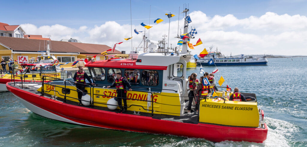 Swedish Sea Rescue boat adopts hybrid power | Electric Hybrid Marine ...