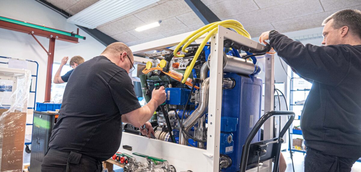 Amogy and Ballard to integrate maritime fuel cell engines in ammonia-to ...