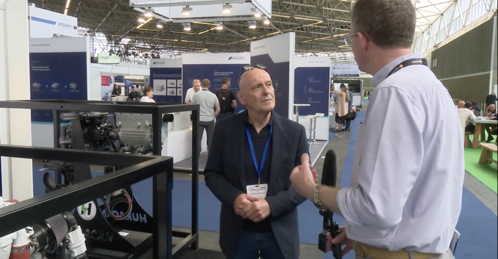 EXPO VIDEO | Details on Huracan Marine's Falcon inboard hybrid motor ...