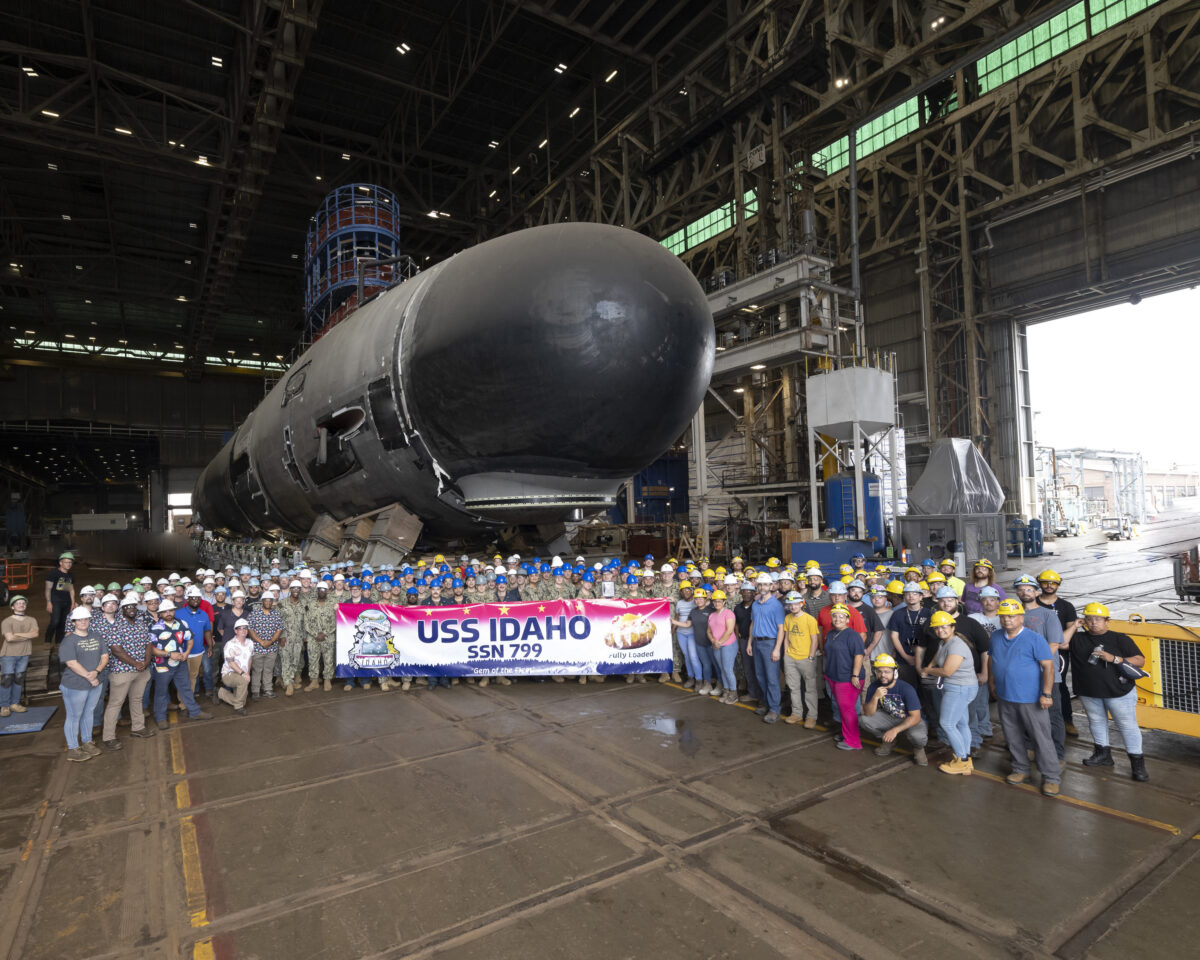 General Dynamics Electric Boat christens nuclear-powered submarine ...