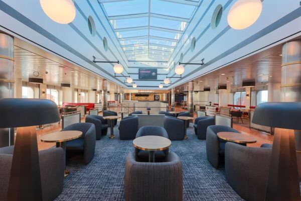 Stena RoRo takes delivery of battery-powered ro-pax vessel | Electric ...