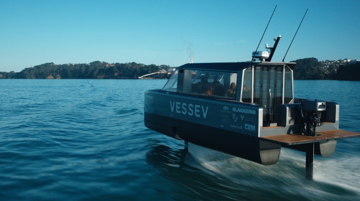 VIDEO: Vessev electric hydrofoiling vessel joins New Zealand ferry fleet | Electric Hybrid ...